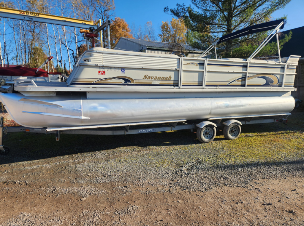 2001 Crest Savannah - New Wave on Lake Wallenpaupack (formerly Pine ...